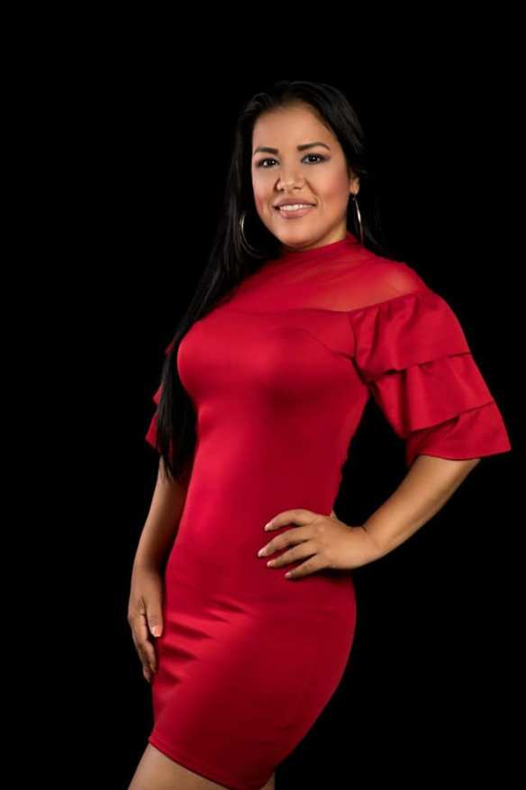 Ingrid Sol, talento artístico, dueña de una prodigiosa voz; en los ...