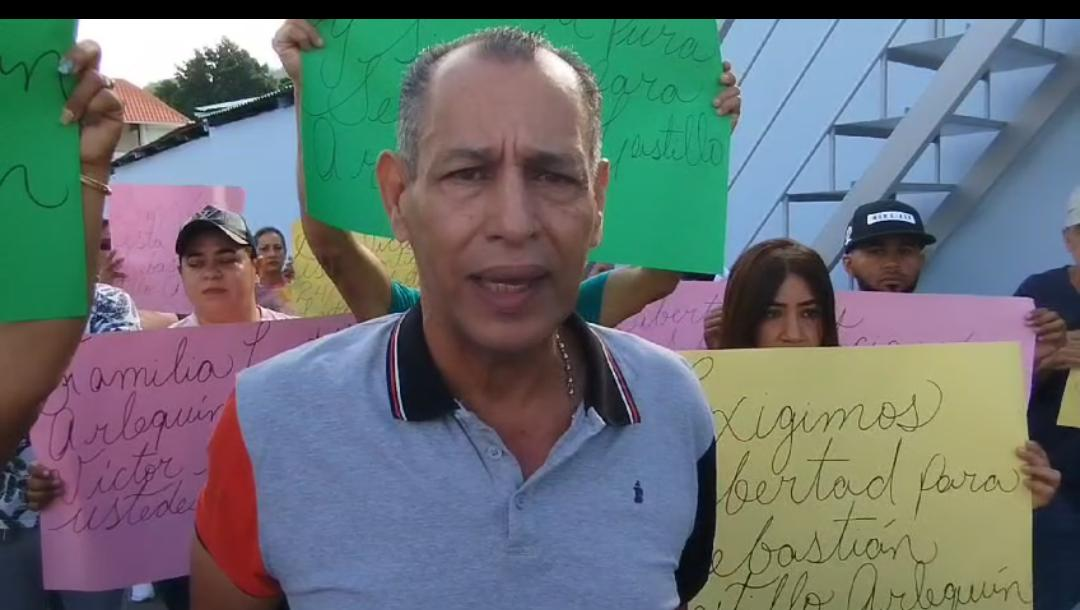 Exigen la libertad del joven Sebastian Castillo, quien padece de ...