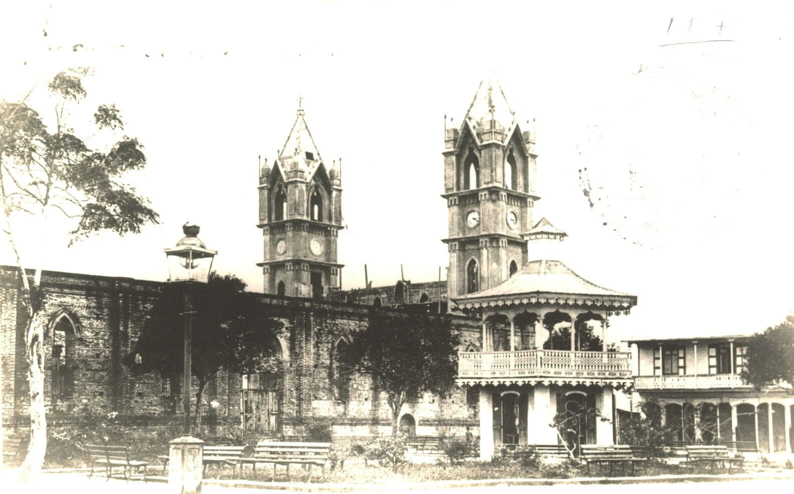 Moca y su glorieta; una muestra histórica de su desarrollo cultural ...